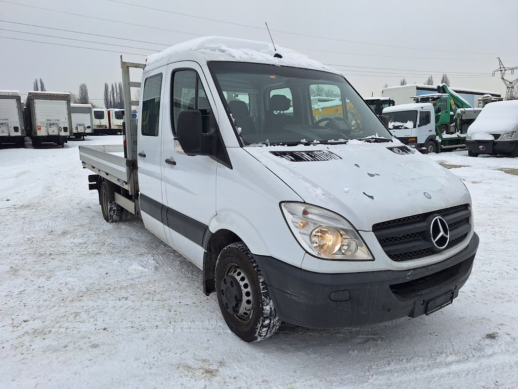 Mercedes-Benz Sprinter 516 CDi 4x4 - Pritsche Doka + Palfinger PC 2700 Crane kamion s ravnom platformom < 3.5t