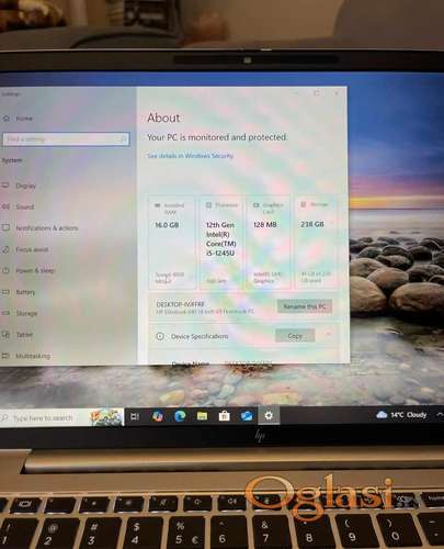 Prodajem hp elitebook 840 g9
