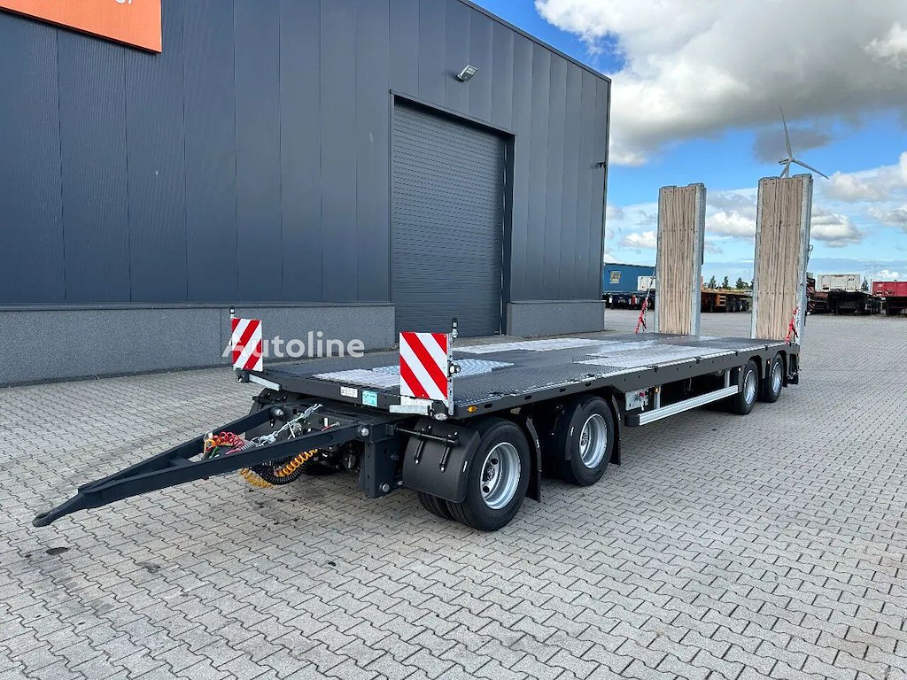 Nova Faymonville MAX600-S-4-8.90-U, 4 axles (2 + 2), hydraulic ramps, loading-flo prikolica autotransportera