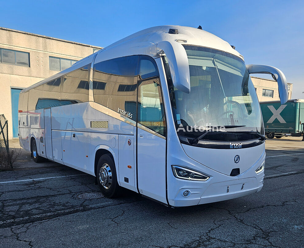 Irizar I6 turistički autobus