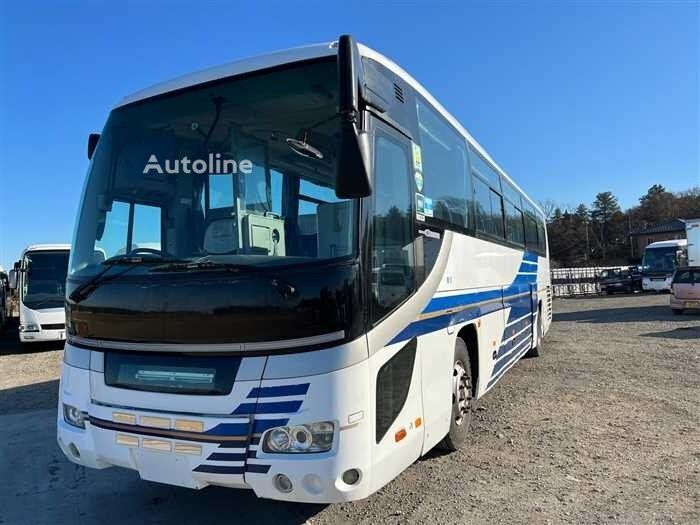 Isuzu BUS turistički autobus