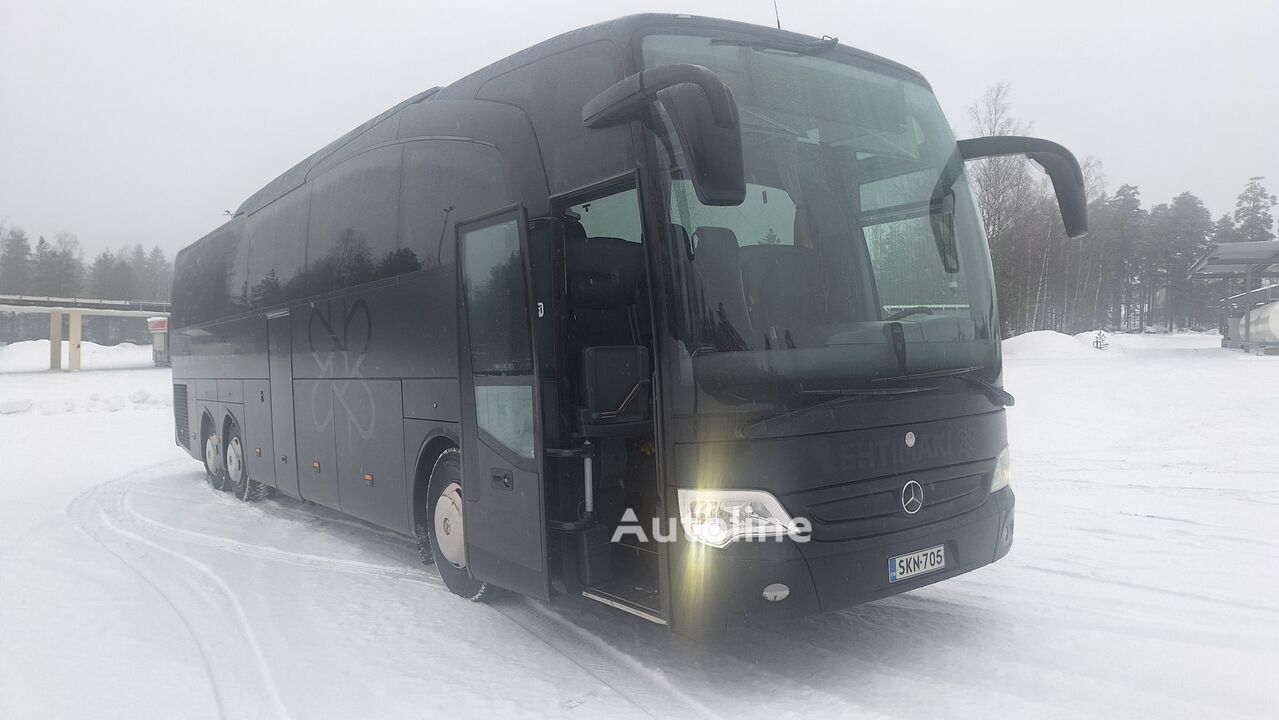 Mercedes-Benz Travego 16 turistički autobus