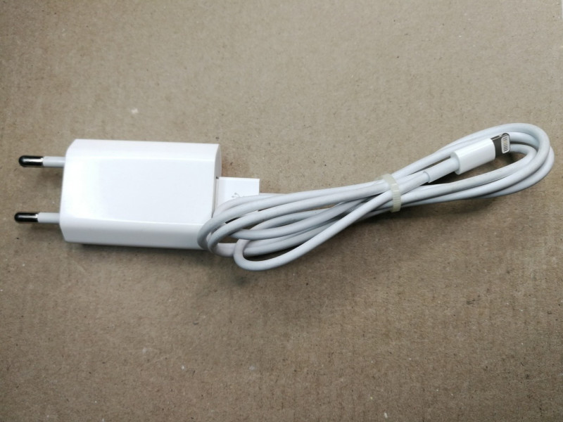Apple punjac i USB kabl - ORG