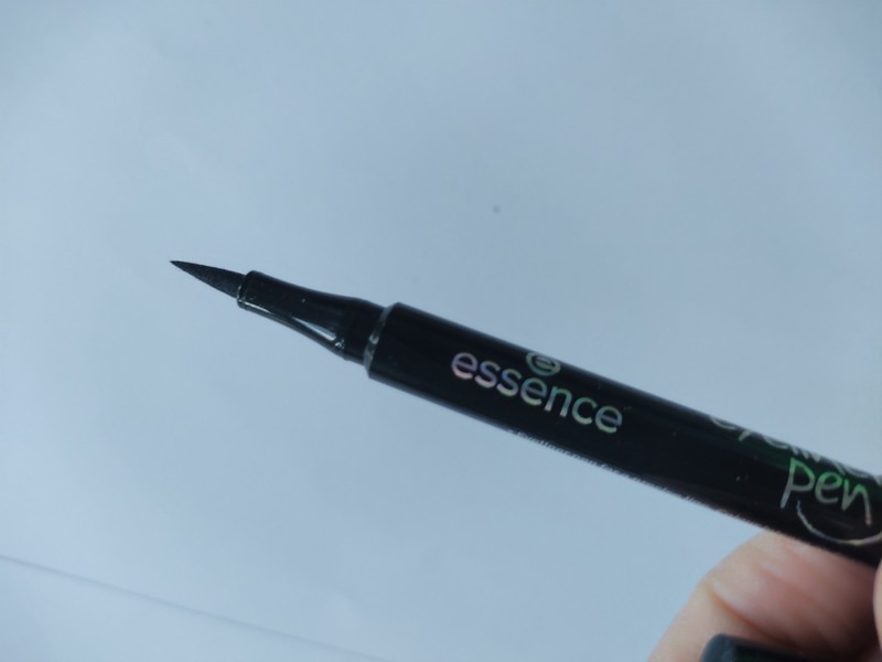 ESSENCE EYELIER PEN EXTRA LOG LASTING CRNI