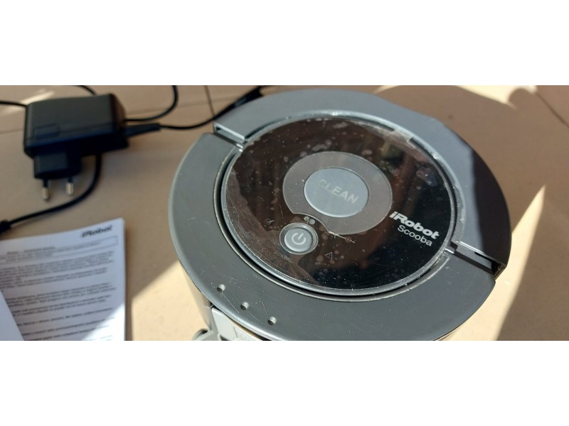 iRobot SCOOBA 230