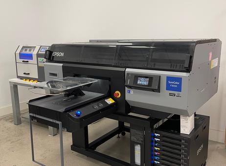 Rotacioni štampač za tekstil Epson SureColor SC-F3000