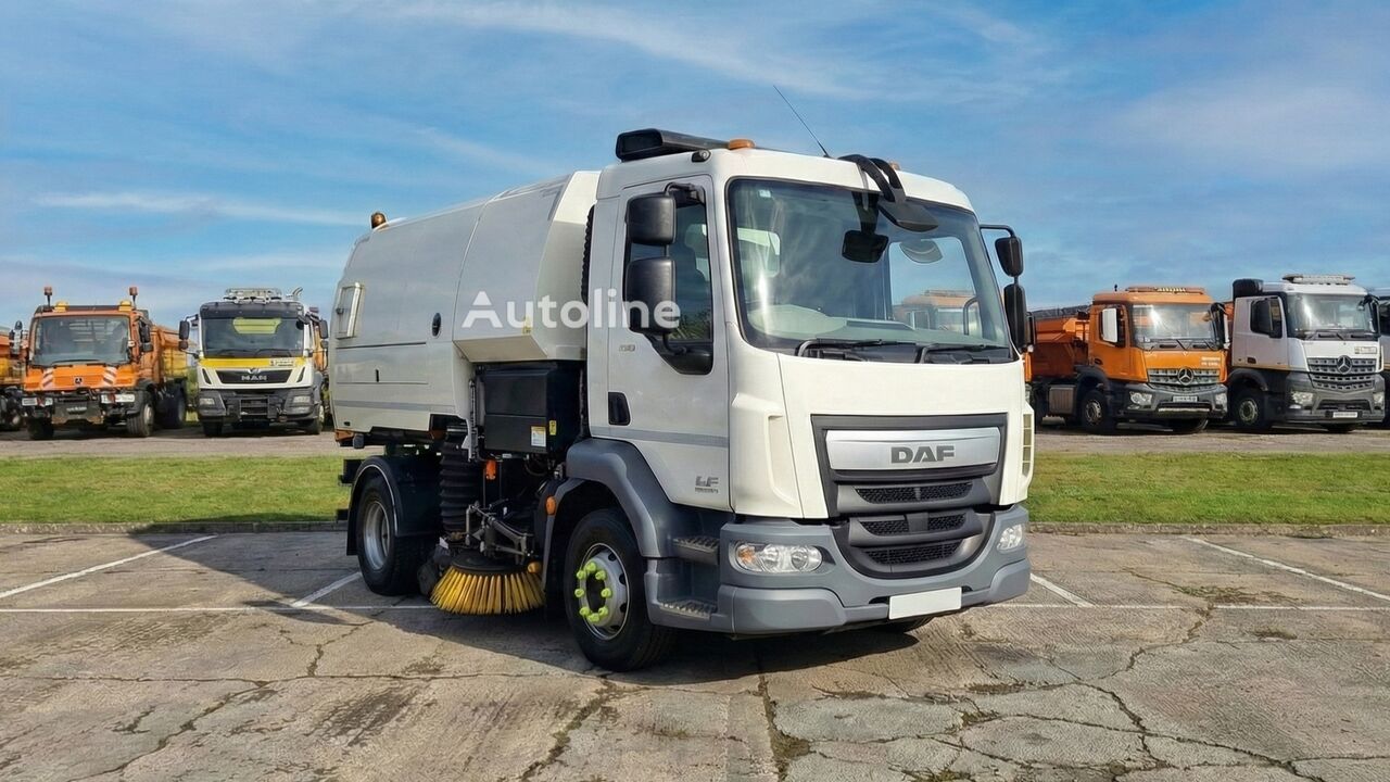 DAF LF 230 – Zamiatarka JOHNSTON VT651 – 2017 – EURO 6 PM2.5 / PM vozilo za čišćenje ulica