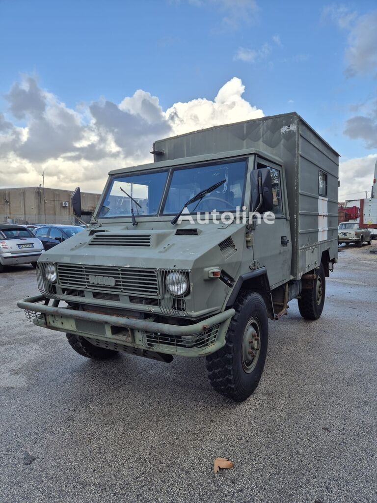 IVECO VM 90 vozilo hitne pomoći
