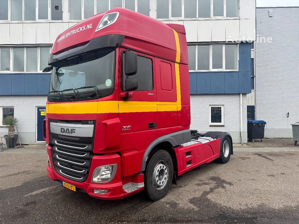 DAF XF 460 4X2 EURO 6 SKIRTS STANDAIRCO tegljač