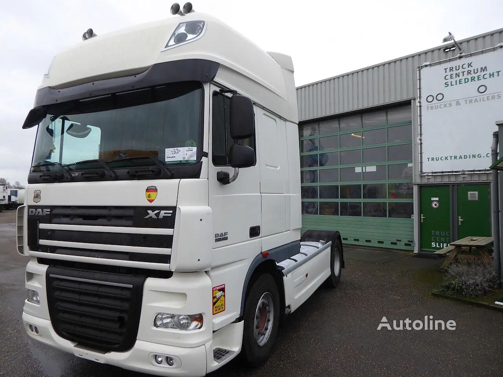 DAF XF 105 SSc , MOTOR PROBLEEM, 460HP/Retarder/ Toplights 2 x tanks tegljač