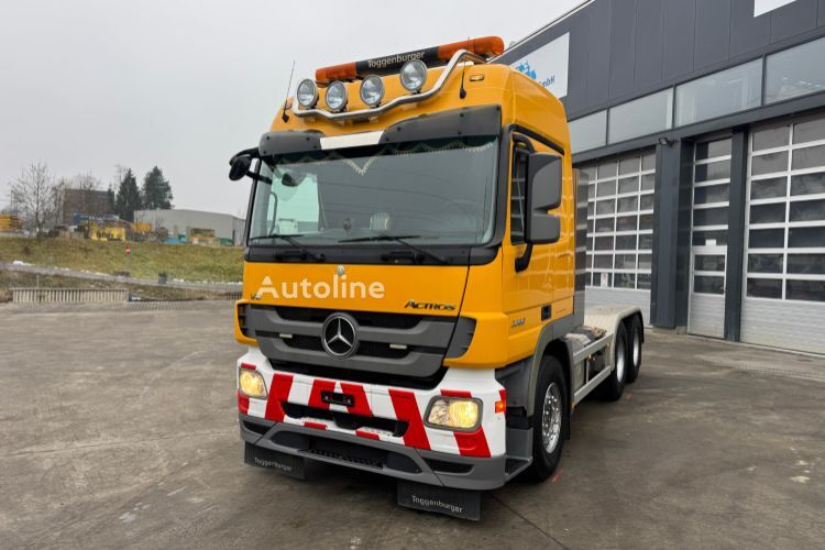 Mercedes-Benz Actros 3360 V8 6x4 120T tegljač