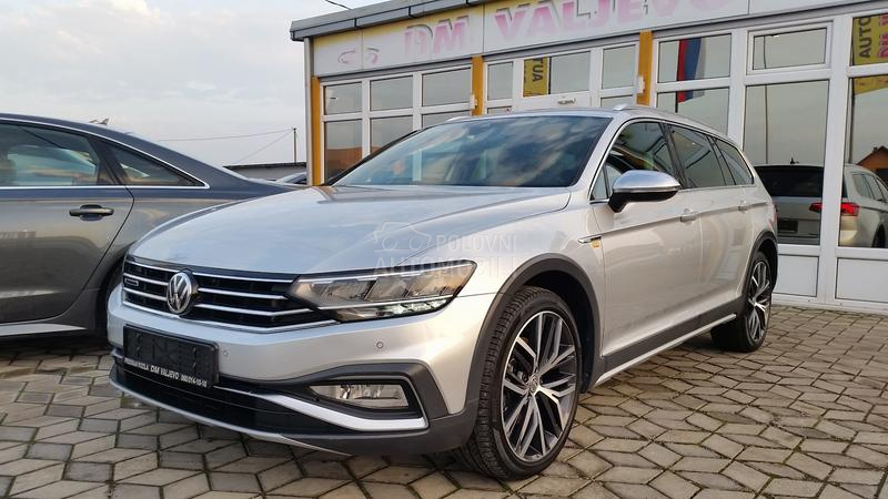 Volkswagen Passat B8 Alltrack 4WD/VIRTUEL/DSG/FUL