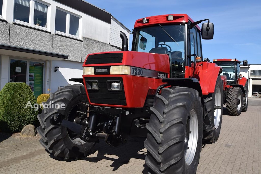 Case IH 7220 Magnum traktor točkaš