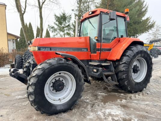 Case IH MAGNUM 7130 traktor točkaš