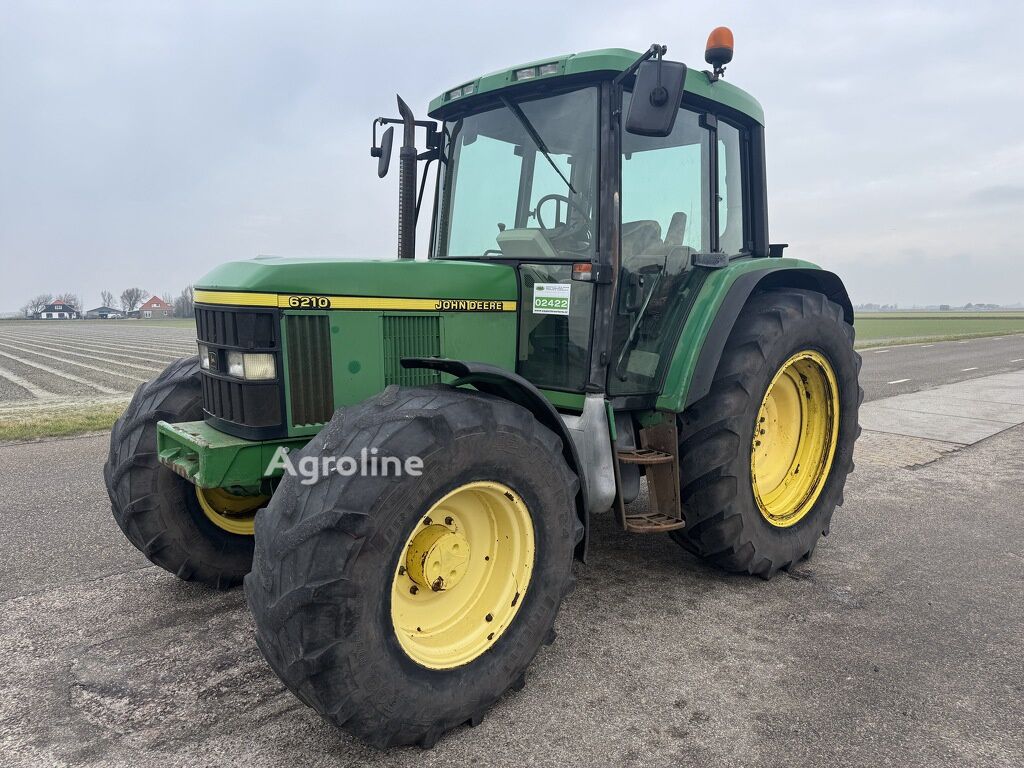 John Deere 6210 traktor točkaš