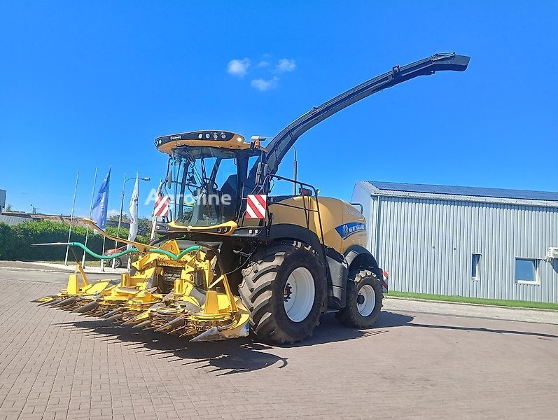 New Holland FR 480 T4B krmni kombajn