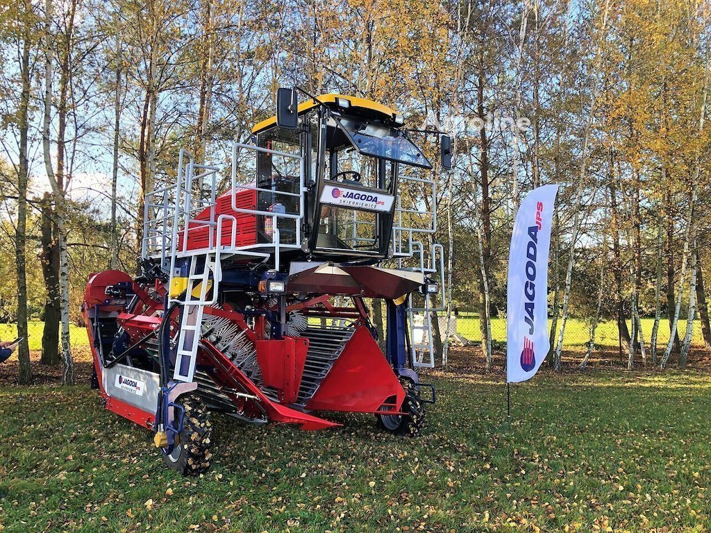 Novi Jagoda Self-Propelled Berry Harvester OSKAR 4WD kombajn za bobice