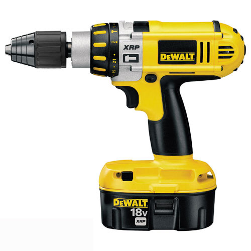 DeWALT Udarna Akumulatorska Bušilica/Odvijač 18V DC925KB