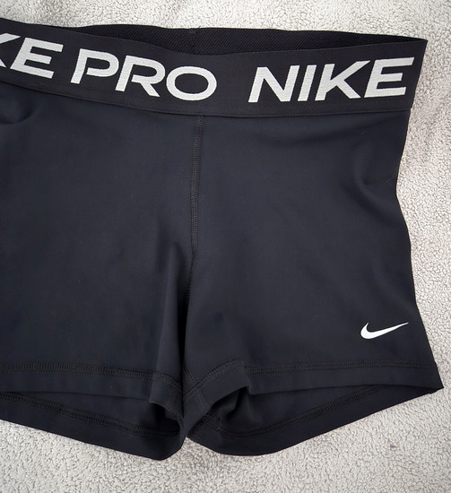 NIKE PRO NOVI SORTS