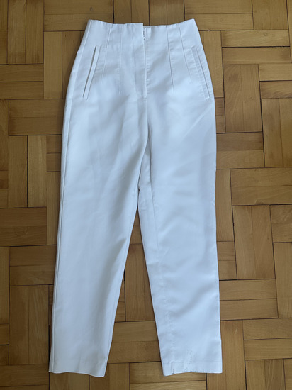 Zara pantalone