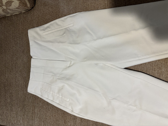 Zara bele pantalone