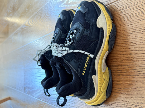 Balenciaga TripleS