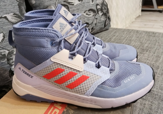 Adidas terrex cipele - čizme
