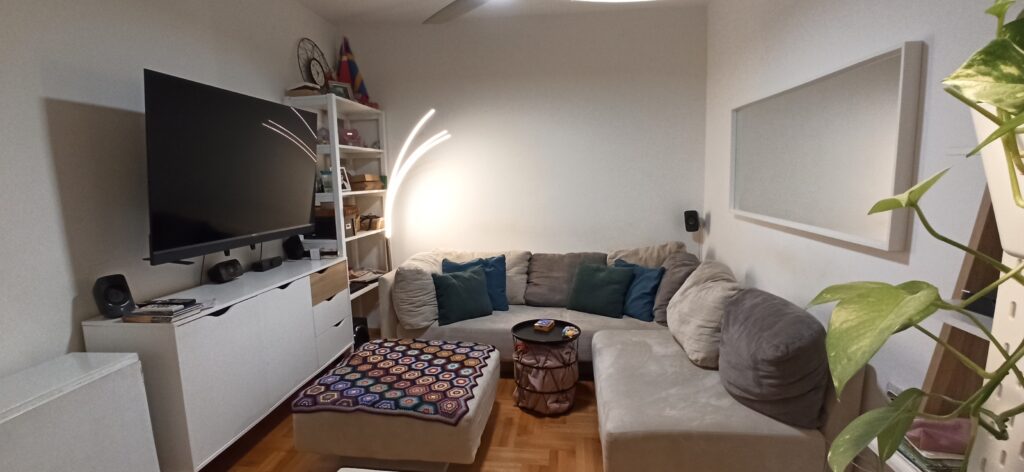 Izdajem stan u dvorištu u centru Zemuna, 60m2