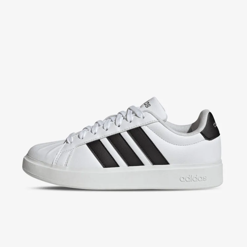 adidas Streettalk