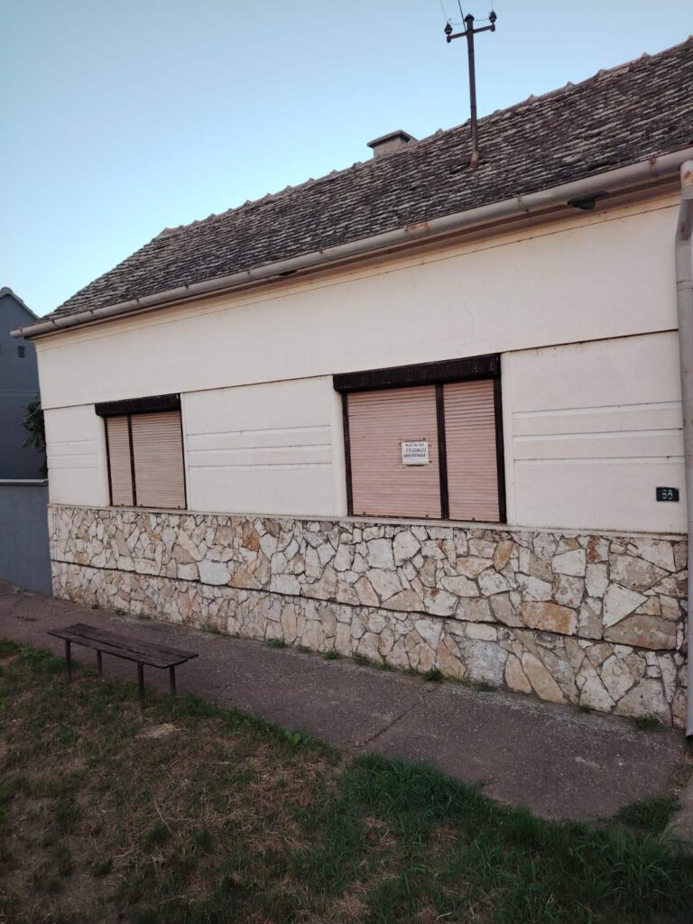 Porodična kuća u srcu Šida