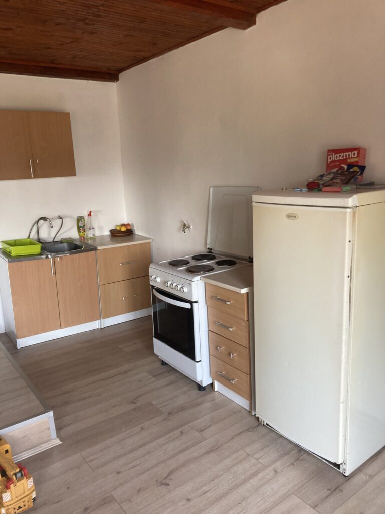 Stambeno-poslovni objekat na prodaju u Šidu