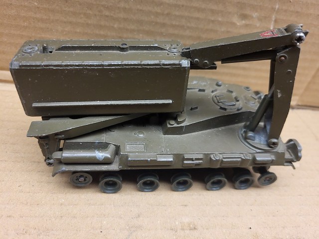 Model vojnog vozila AMX 30 Pluton