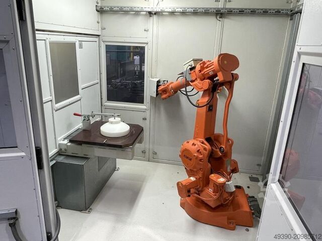 Fleksibilna glodačka ćelija sa 6-osnim industrijskim robotom, robotska glodalica sa 2 radna mesta, g
ABB - CARAT IRC5 / IRB 2400/16 M2004