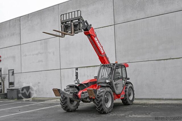 Teleskopski utovarivač
Manitou MT 1030