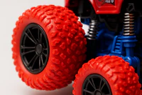Crveni Monster Truck sa velikim gumama - Friction igračka