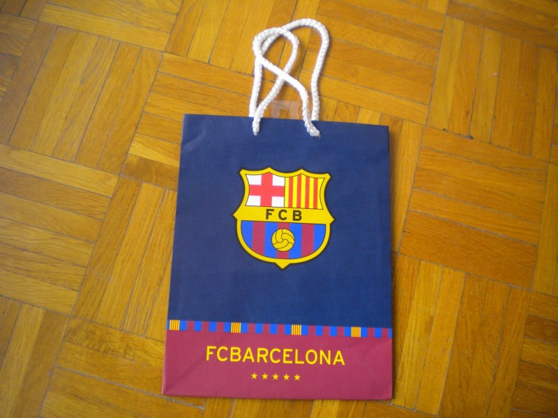 FC BARCELONA, kesa