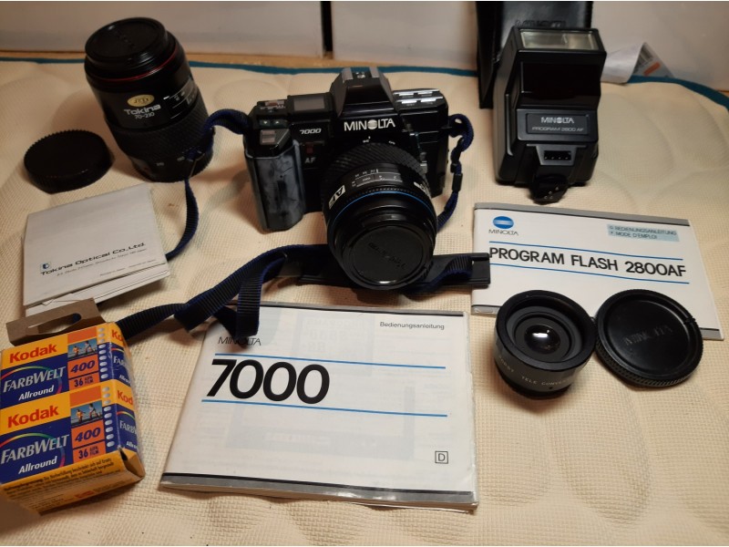 LOT MINOLTA 7000 KOMPLET OPREMA TOKINA BLIC TORBA