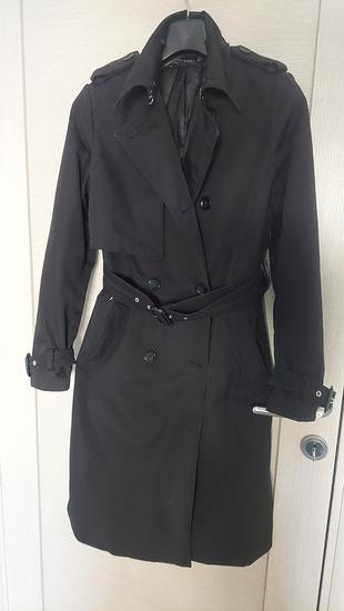 Zara crni trench mantil