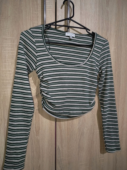 Pull&Bear krop majica