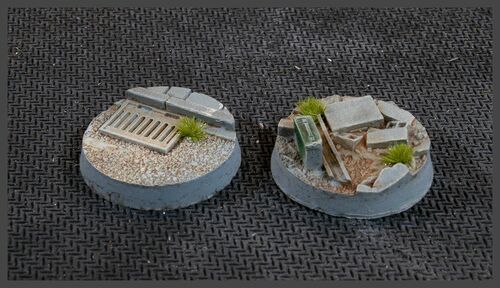 GamersGrass GGB-UWR25 Urban Warfare Bases Round 25mm (x10)