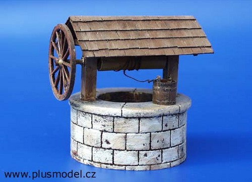 Plus Model 016 Well with well winch