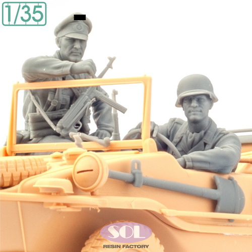 SOLMODEL MM850 German WWII Schwimmwagen - Crew (2 Figures / 3D printed kit)