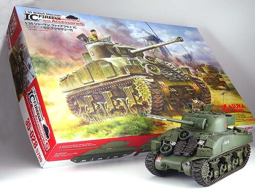 Asuka model 35-028 British Sherman FIREFLY IC conmposite hull with Accessories