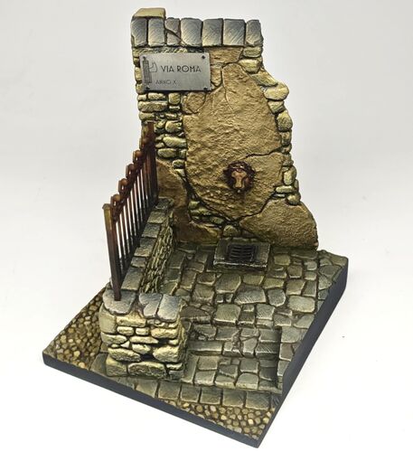 HD Models 35298 Corner with Fountain (8x8 base)