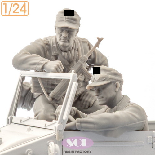 SOLMODEL MM942 German WWII Kubelwagen - Crew (2 Figures / 3D-Printed)