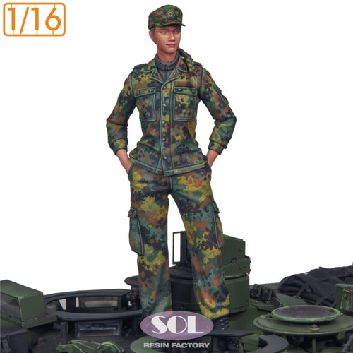 SOLMODEL MM934 Bundeswehr Tank Female Crew I