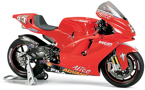 Tamiya 14101 Ducati Desmosedici