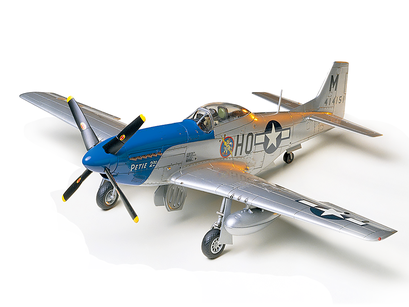Tamiya 61040 North American P-51D Mustang 8th AF