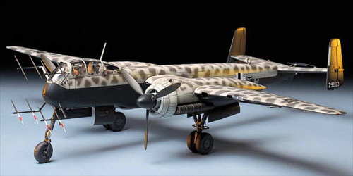 Tamiya 61057 Heinkel He219 A-7 Uhu