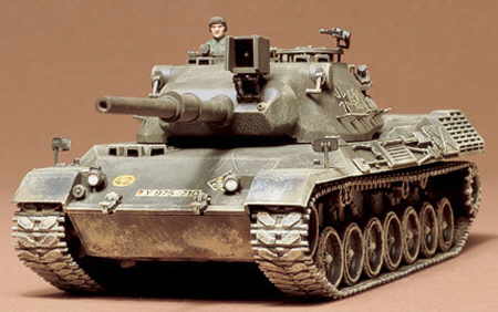 Tamiya 35064 German Leopard 1 Main Battle Tank